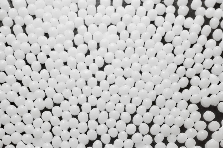 Poliamida: qué es, origen, tipos y características